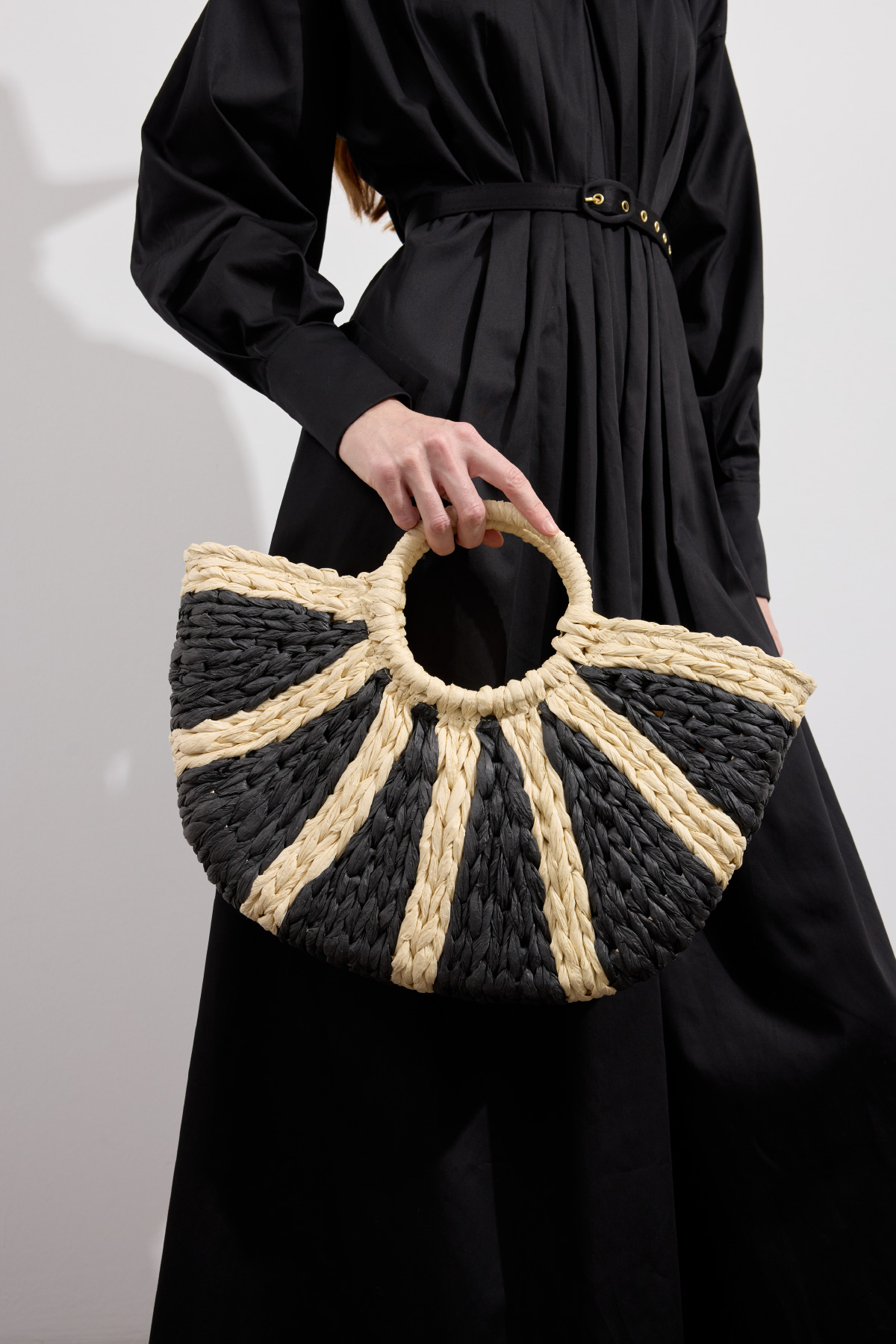 Coco Shell Hasır Çanta Siyah El Çantası EMNORA